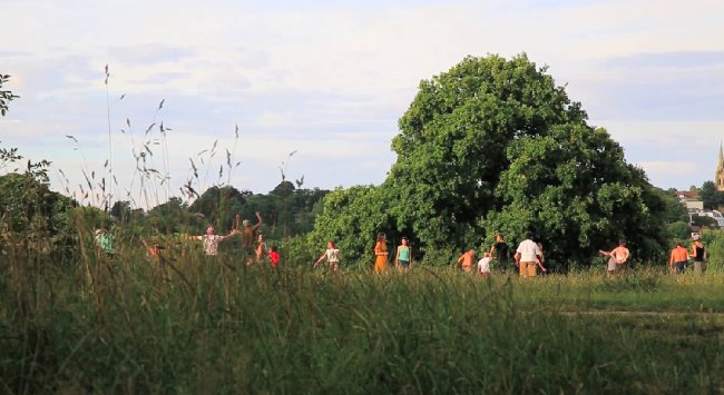 Lynn Dennison : Single screen moving image work - Dancing Green
